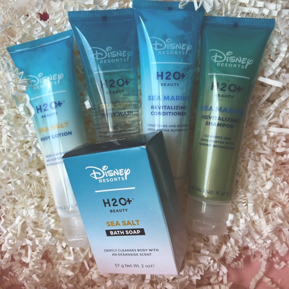 Disney | Other | Disney Resorts H2o 5 Piece Travel Size Amenity Kit Nib ...